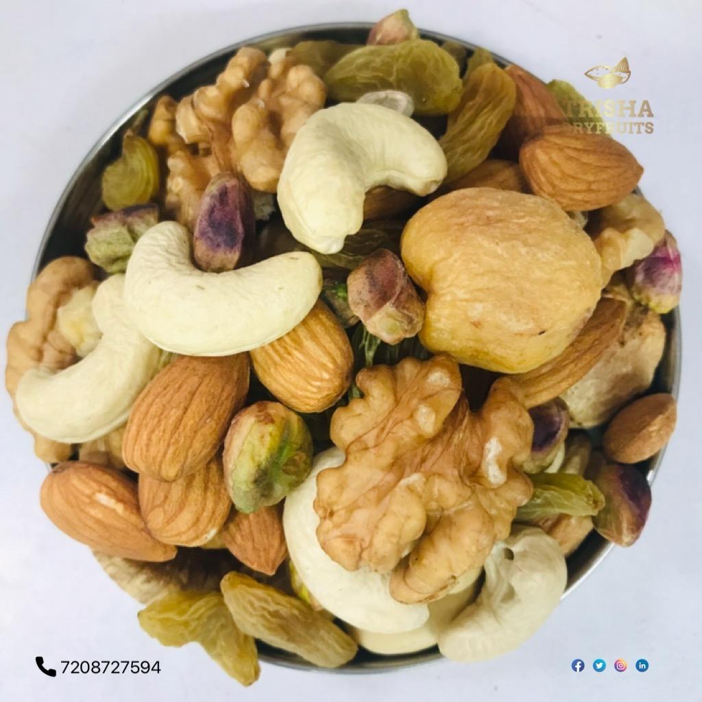 Buy the Best Mixed Dry Fruits Packets Online from Trisha Dryfruits ...